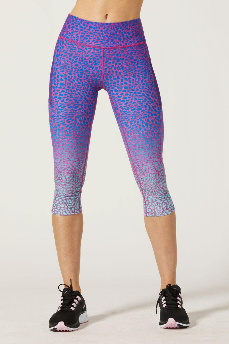 How To Wear Cropped Leggings